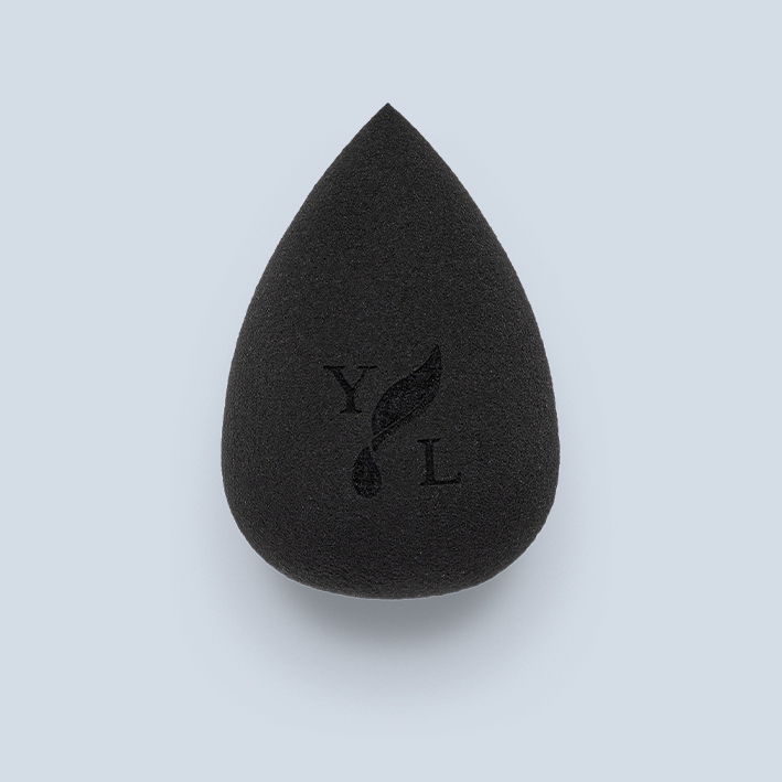 Savvy Minerals Blending Sponge (SG) | Young Living Essential Oils